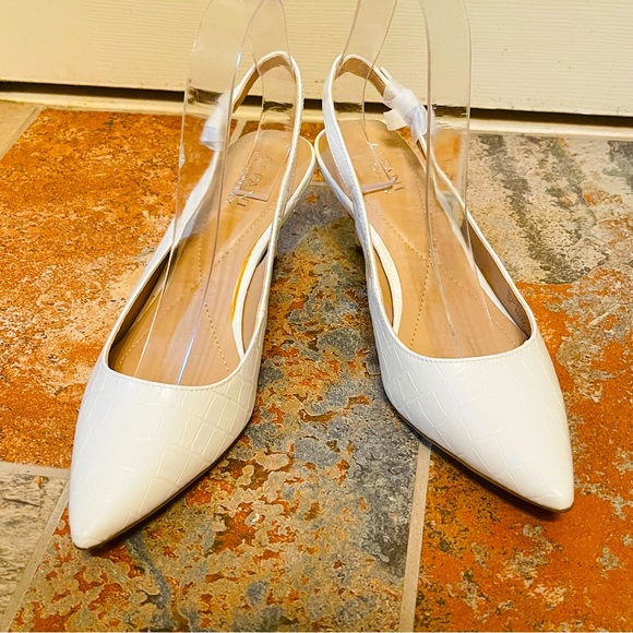 Alfani | Shoes | Alfani Stepflex Slingback Kitten Heels White Pointed ...